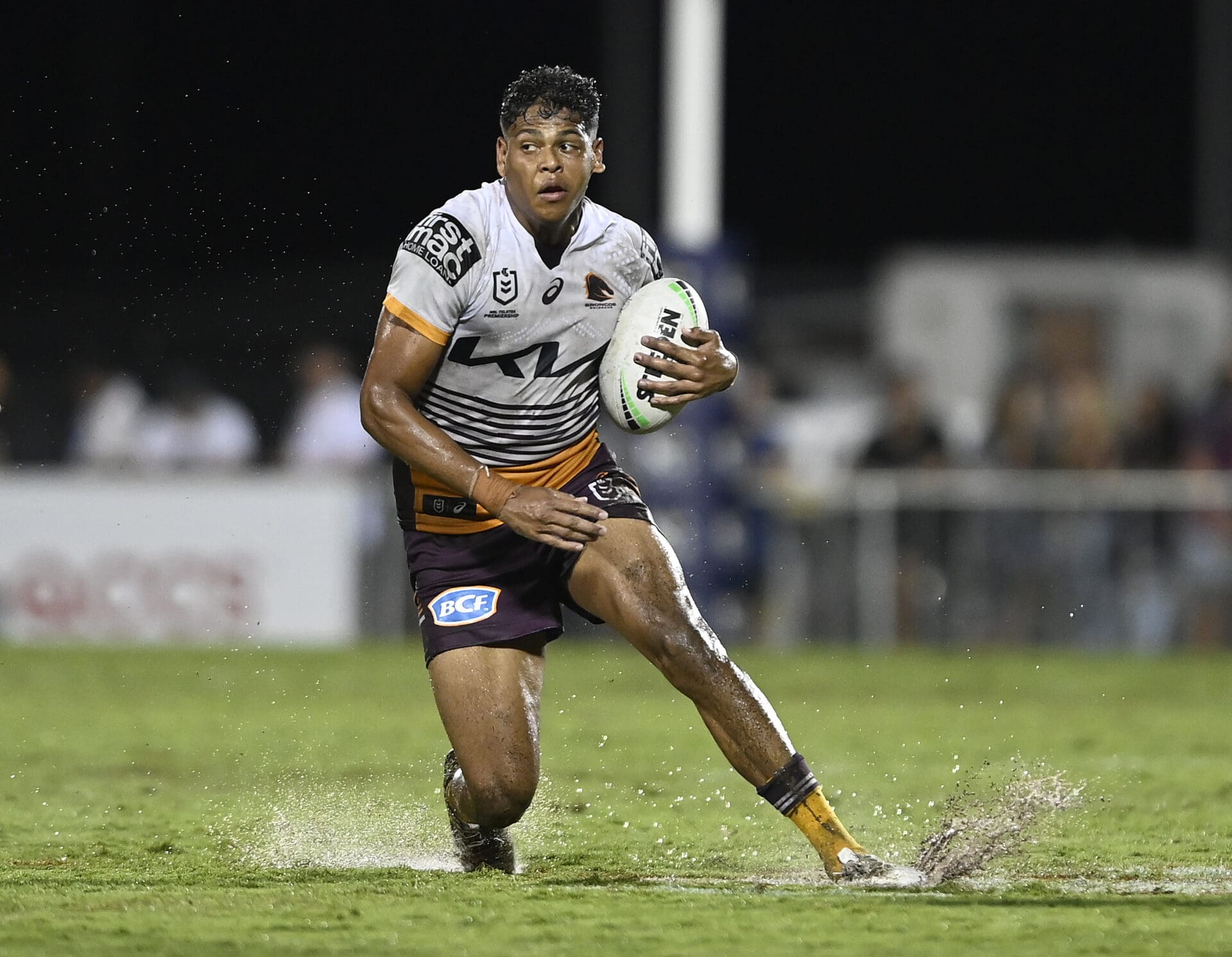 Seamless transition: How Selwyn Cobbo has filled an unfillable Broncos ...