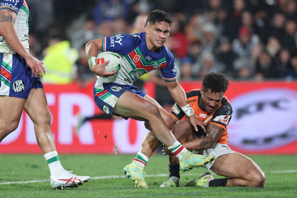 Warriors fullback inks new deal after impressive two seasons - NRL News ...