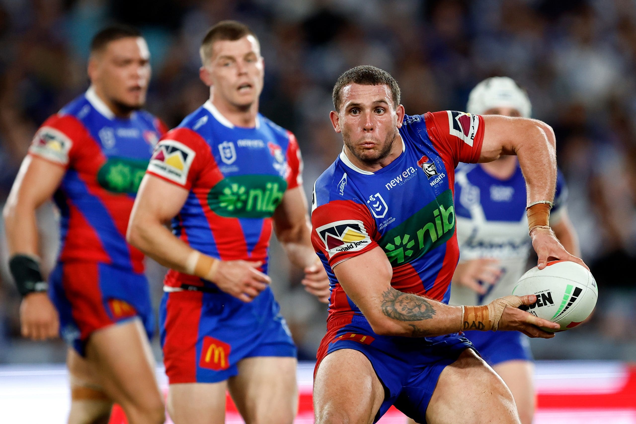 Future uncertain for Elliott with two clubs linked to uncontracted ...